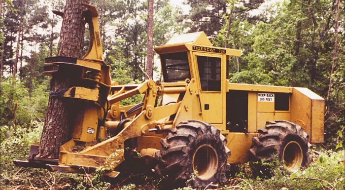 726G Wheel Feller Buncher | Wheeled Tree Cutter | Tigercat Forestry